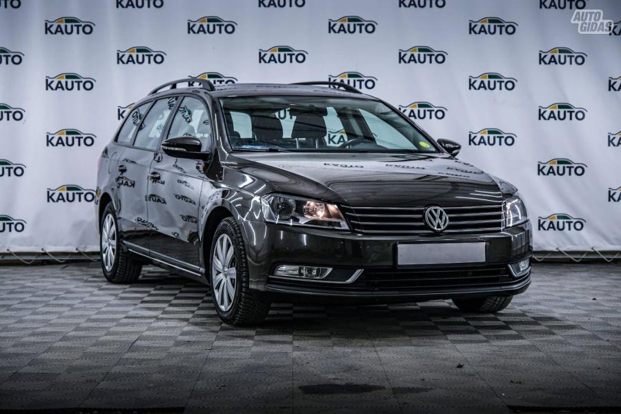 Volkswagen Passat 2014 in Kaunas, with an engine capacity of 2.00 L and mileage of 305 thousand km for 6990 €, photo 3 on AUTOMOTO.COM.LV