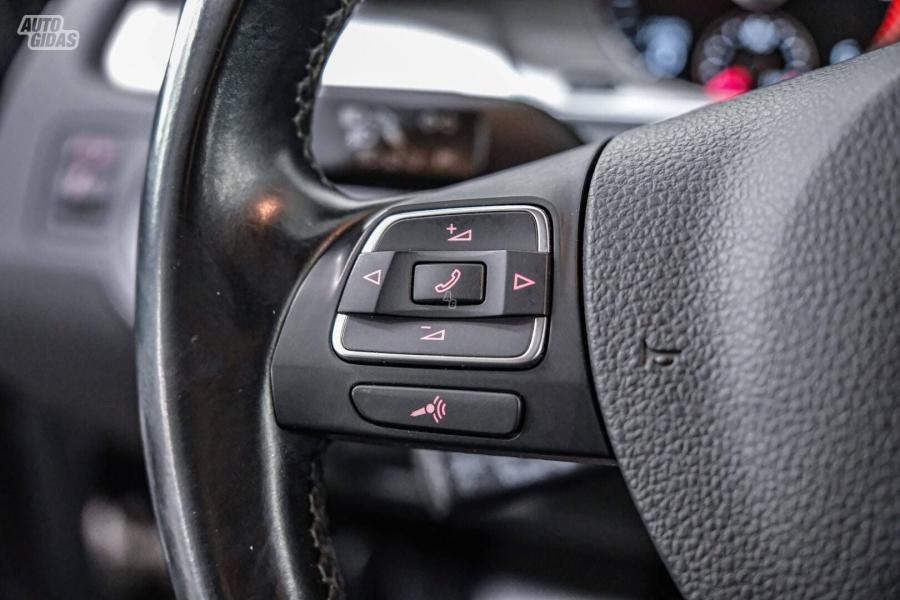 Volkswagen Passat 2014 in Kaunas, with an engine capacity of 2.00 L and mileage of 305 thousand km for 6990 €, photo 17 on AUTOMOTO.COM.LV