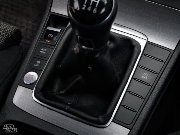 Volkswagen Passat 2014 in Anyksciai, with an engine capacity of 2.00 L and mileage of 360 thousand km for 2550 €, photo 10 on AUTOMOTO.COM.LV