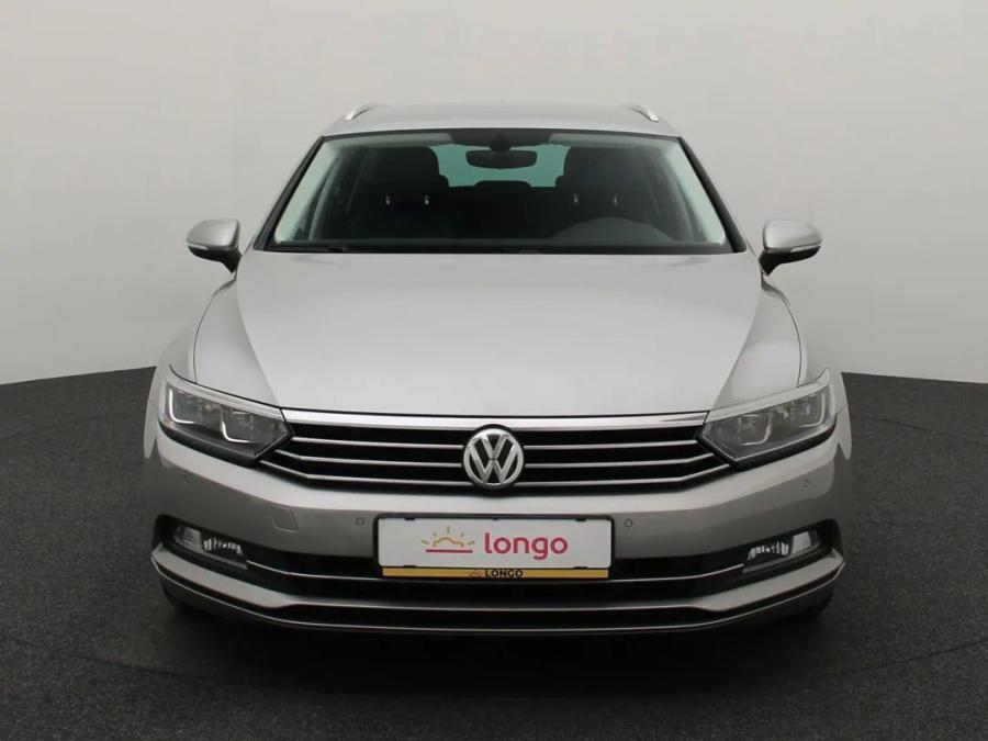 Volkswagen Passat 2015 in Vilnius, with an engine capacity of 1.40 L and mileage of 190 thousand km for 9999 €, photo 3 on AUTOMOTO.COM.LV