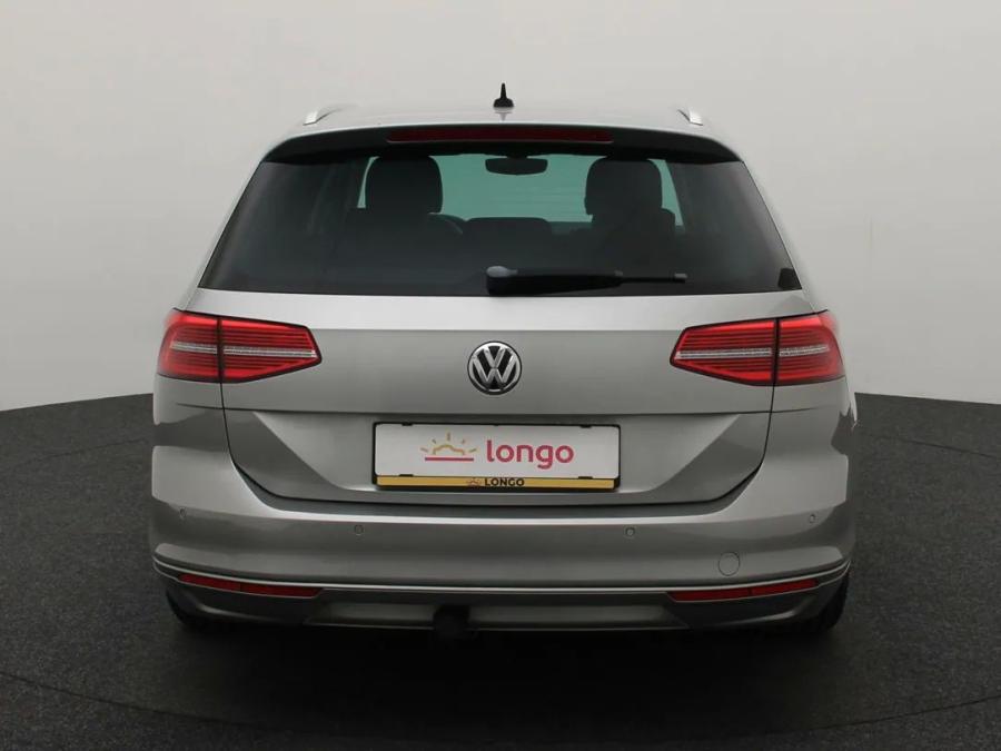 Volkswagen Passat 2015 in Vilnius, with an engine capacity of 1.40 L and mileage of 190 thousand km for 9999 €, photo 5 on AUTOMOTO.COM.LV