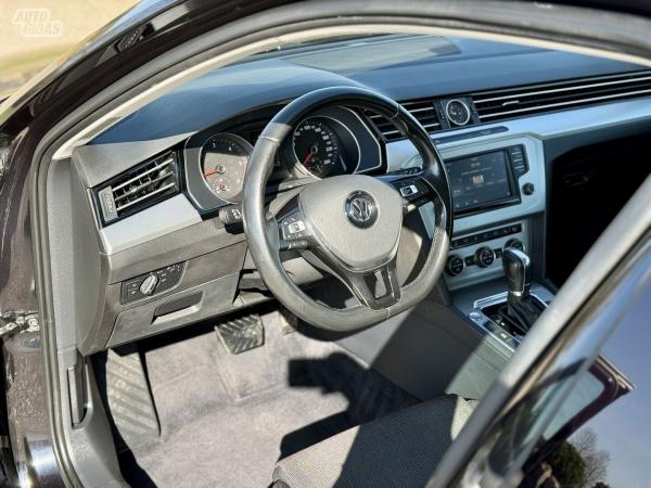 Volkswagen Passat 2015 in Vilkaviskis, with an engine capacity of 2.00 L and mileage of 254 thousand km for 9700 €, photo 10 on AUTOMOTO.COM.LV