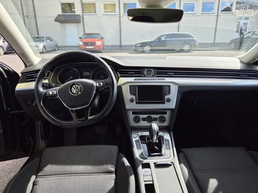Volkswagen Passat 2015 in Jonava, with an engine capacity of 2.00 L and mileage of 320 thousand km for 7700 €, photo 12 on AUTOMOTO.COM.LV