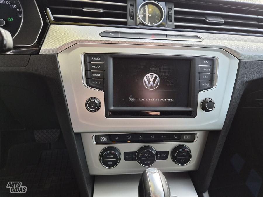 Volkswagen Passat 2015 in Jonava, with an engine capacity of 2.00 L and mileage of 320 thousand km for 7700 €, photo 13 on AUTOMOTO.COM.LV
