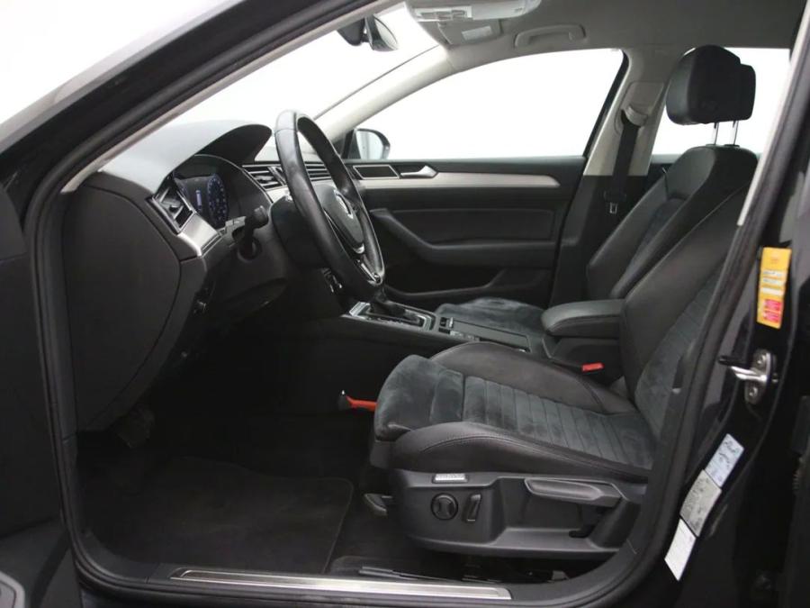 Volkswagen Passat 2015 in Vilnius, with an engine capacity of 1.60 L and mileage of 194 thousand km for 11399 €, photo 5 on AUTOMOTO.COM.LV
