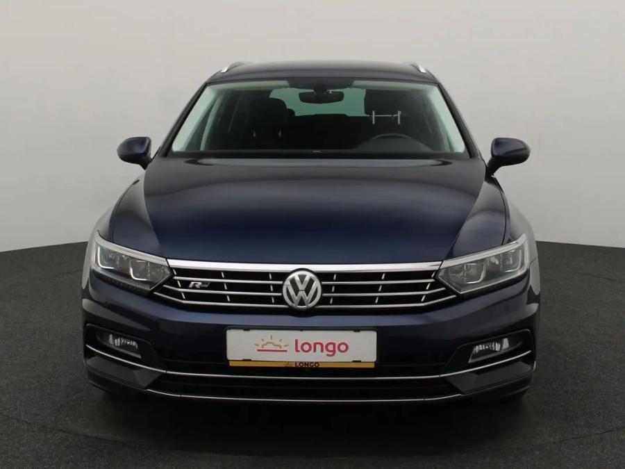 Volkswagen Passat 2015 in Vilnius, with an engine capacity of 1.60 L and mileage of 229 thousand km for 9999 €, photo 4 on AUTOMOTO.COM.LV