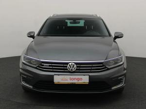 Volkswagen Passat 2015 in Vilnius, with an engine capacity of 1.40 L and mileage of 215 thousand km for 11199 €, photo 4 on AUTOMOTO.COM.LV