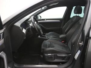 Volkswagen Passat 2015 in Vilnius, with an engine capacity of 1.40 L and mileage of 215 thousand km for 11199 €, photo 5 on AUTOMOTO.COM.LV