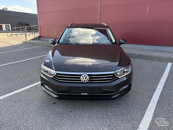 Volkswagen Passat 2015 in Kaunas, with an engine capacity of 1.60 L and mileage of 295 thousand km for 7950 €, photo 8 on AUTOMOTO.COM.LV
