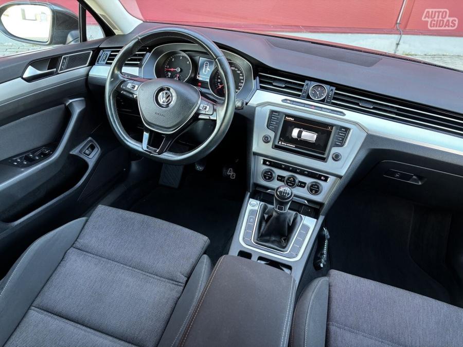 Volkswagen Passat 2015 Kauņa, ar dzinēja tilpumu 1.60 L un nobraukumu 295 tūkst. km par 7950 €, foto 14 vietnē AUTOMOTO.COM.LV