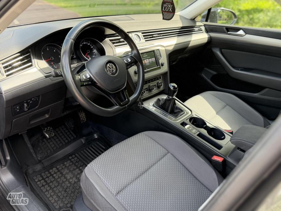 Volkswagen Passat 2015 Šauļi, ar dzinēja tilpumu 1.60 L un nobraukumu 327 tūkst. km par 6700 €, foto 14 vietnē AUTOMOTO.COM.LV