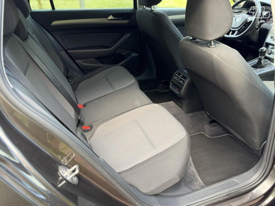 Volkswagen Passat 2015 Šauļi, ar dzinēja tilpumu 1.60 L un nobraukumu 327 tūkst. km par 6700 €, foto 15 vietnē AUTOMOTO.COM.LV