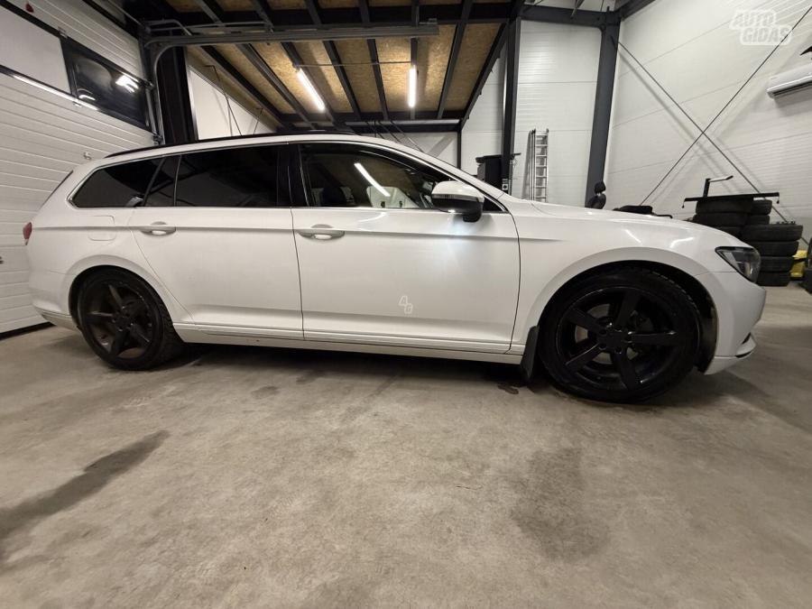 Volkswagen Passat 2015 in Kaunas, with an engine capacity of 2.00 L and mileage of 354 thousand km for 7000 €, photo 5 on AUTOMOTO.COM.LV
