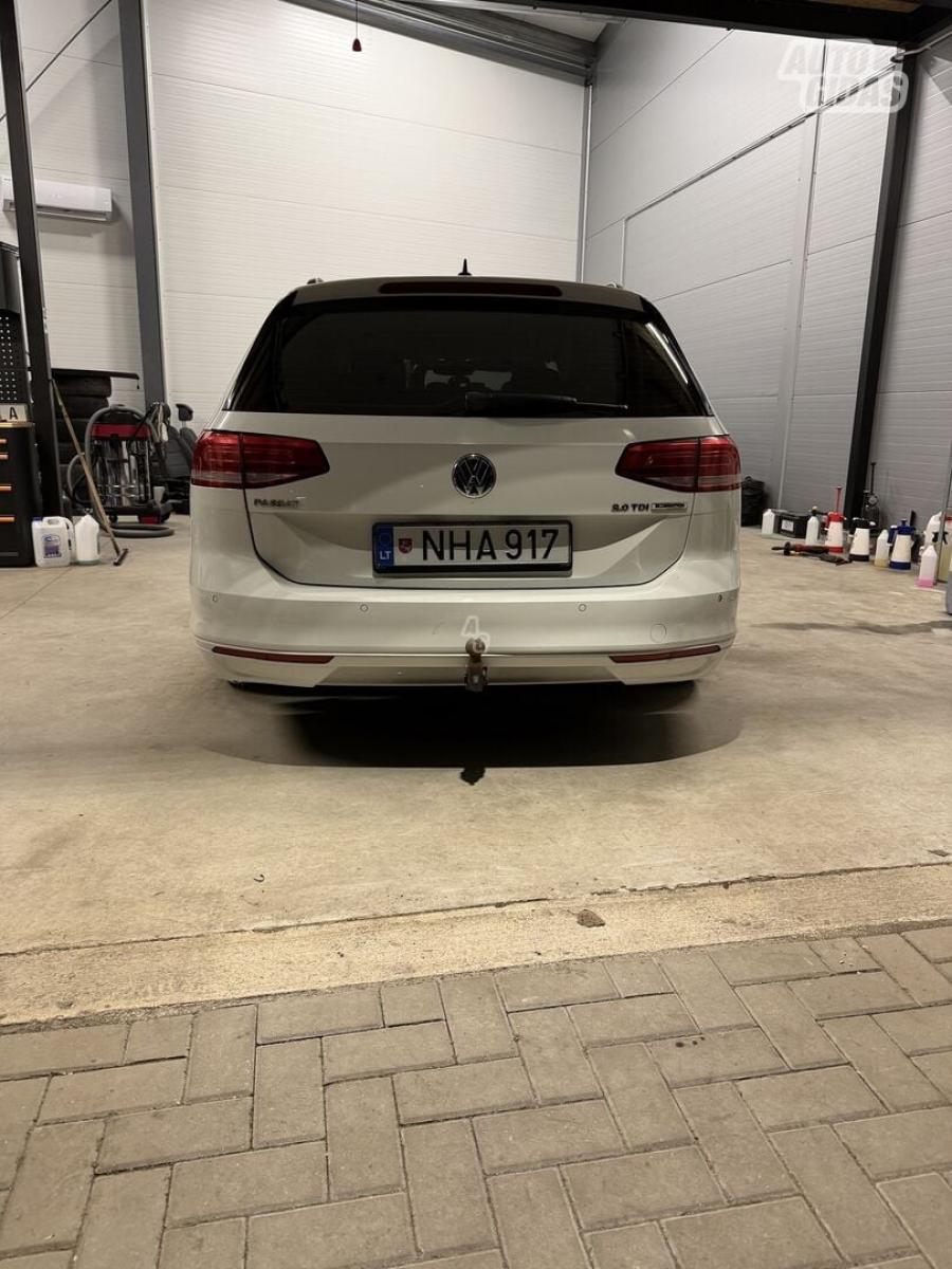 Volkswagen Passat 2015 in Kaunas, with an engine capacity of 2.00 L and mileage of 354 thousand km for 7000 €, photo 8 on AUTOMOTO.COM.LV