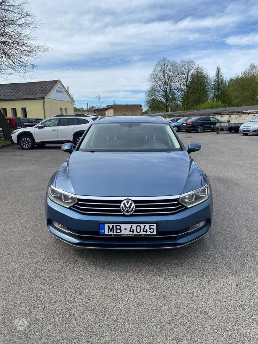 Volkswagen Passat 2015 Rīga, ar dzinēja tilpumu 2.00 L un nobraukumu 350 tūkst. km par 6800 €, foto 1 vietnē AUTOMOTO.COM.LV