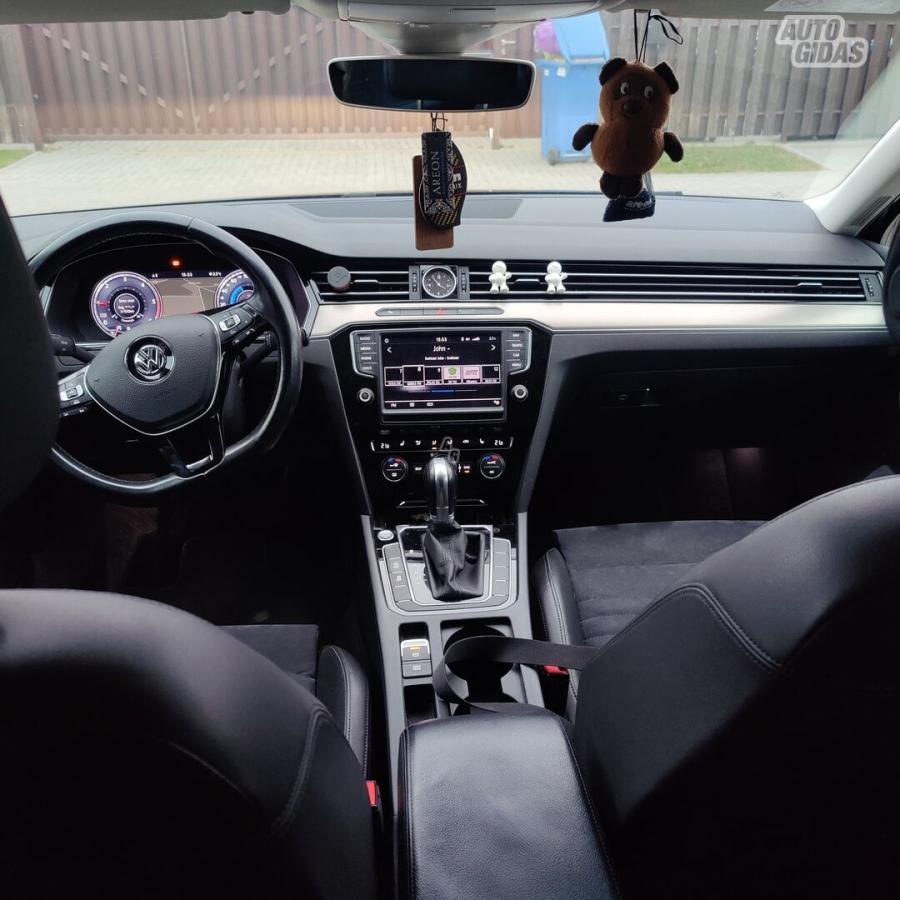 Volkswagen Passat 2015 Viļņa, ar dzinēja tilpumu 2.00 L un nobraukumu 279 tūkst. km par 9600 €, foto 10 vietnē AUTOMOTO.COM.LV
