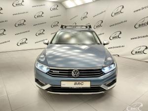 Volkswagen Passat 2015 in Vilnius, with an engine capacity of 1.97 L and mileage of 257 thousand km for 13900 €, photo 3 on AUTOMOTO.COM.LV