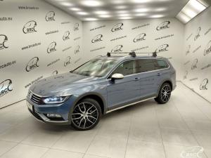 Volkswagen Passat 2015 in Vilnius, with an engine capacity of 1.97 L and mileage of 257 thousand km for 13900 €, photo  on AUTOMOTO.COM.LV