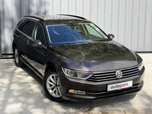 Volkswagen Passat 2015 in Vilnius, with an engine capacity of 1.97 L and mileage of 247 thousand km for 8300 €, photo 3 on AUTOMOTO.COM.LV
