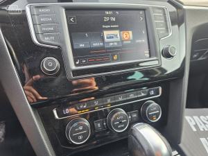 Volkswagen Passat 2015 in Silute, with an engine capacity of 2.00 L and mileage of 380 thousand km for 5500 €, photo 12 on AUTOMOTO.COM.LV