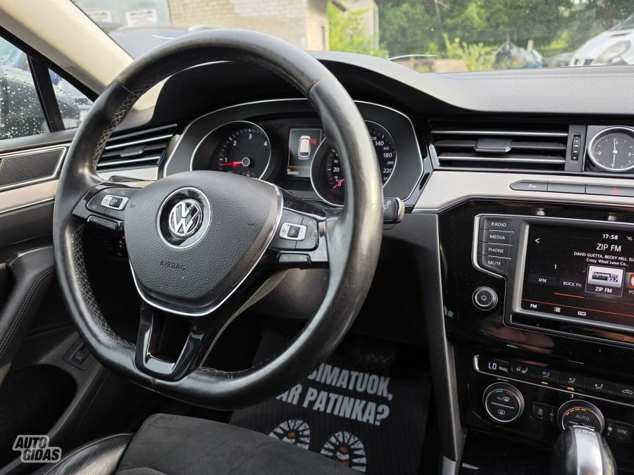 Volkswagen Passat 2015 in Silute, with an engine capacity of 2.00 L and mileage of 380 thousand km for 5500 €, photo 16 on AUTOMOTO.COM.LV