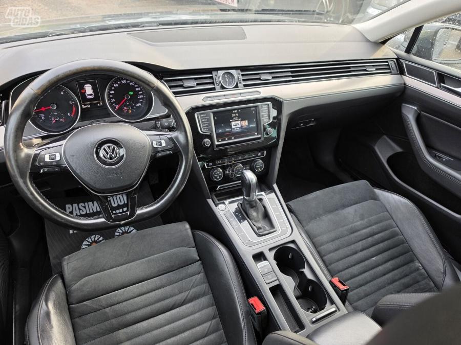 Volkswagen Passat 2015 in Silute, with an engine capacity of 2.00 L and mileage of 380 thousand km for 5500 €, photo 23 on AUTOMOTO.COM.LV