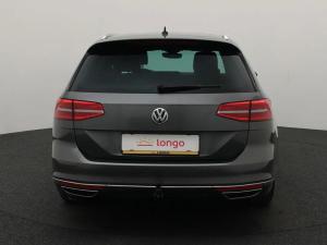 Volkswagen Passat 2016 in Vilnius, with an engine capacity of 2.00 L and mileage of 203 thousand km for 14199 €, photo 5 on AUTOMOTO.COM.LV