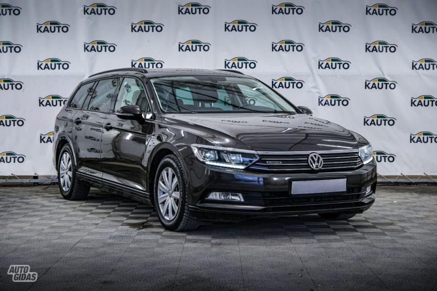 Volkswagen Passat 2016 in Kaunas, with an engine capacity of 1.60 L and mileage of 265 thousand km for 9990 €, photo 2 on AUTOMOTO.COM.LV