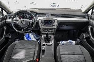 Volkswagen Passat 2016 in Kaunas, with an engine capacity of 1.60 L and mileage of 265 thousand km for 9990 €, photo 8 on AUTOMOTO.COM.LV
