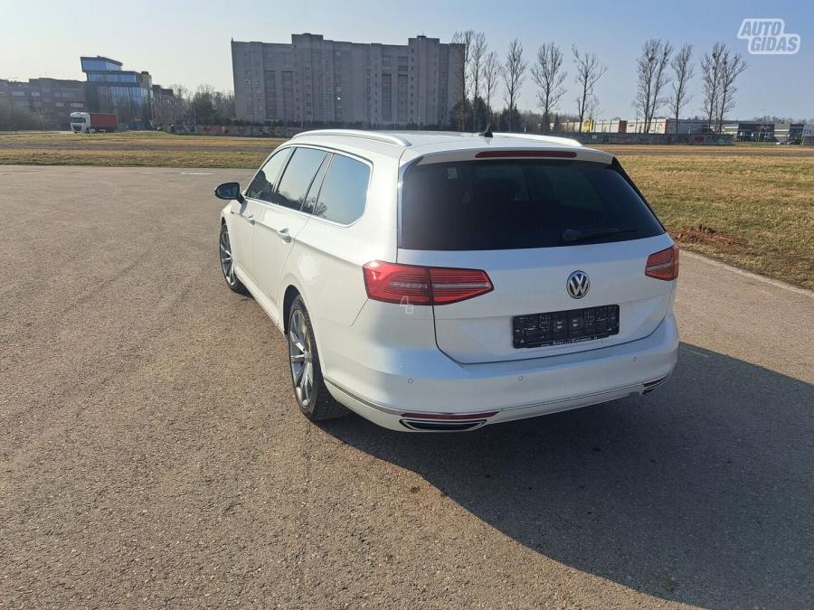 Volkswagen Passat 2016 in Kaunas, with an engine capacity of 2.00 L and mileage of 396 thousand km for 10500 €, photo 5 on AUTOMOTO.COM.LV