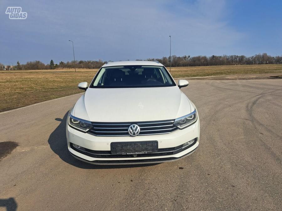 Volkswagen Passat 2016 in Kaunas, with an engine capacity of 2.00 L and mileage of 396 thousand km for 10500 €, photo 14 on AUTOMOTO.COM.LV