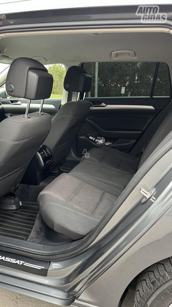 Volkswagen Passat 2016 in Rietavas, with an engine capacity of 2.00 L and mileage of 330 thousand km for 8500 €, photo 7 on AUTOMOTO.COM.LV