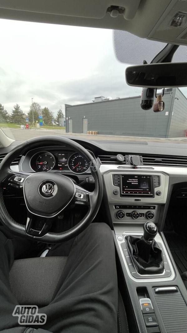 Volkswagen Passat 2016 in Rietavas, with an engine capacity of 2.00 L and mileage of 330 thousand km for 8500 €, photo 8 on AUTOMOTO.COM.LV