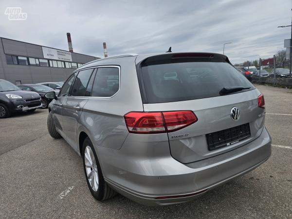 Volkswagen Passat 2016 in Kaunas, with an engine capacity of 2.00 L and mileage of 298 thousand km for 8650 €, photo 7 on AUTOMOTO.COM.LV