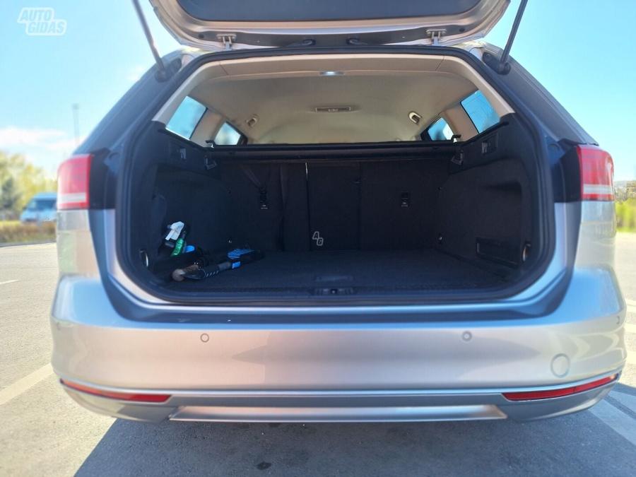 Volkswagen Passat 2016 in Vilnius, with an engine capacity of 1.40 L and mileage of 186 thousand km for 9000 €, photo 9 on AUTOMOTO.COM.LV