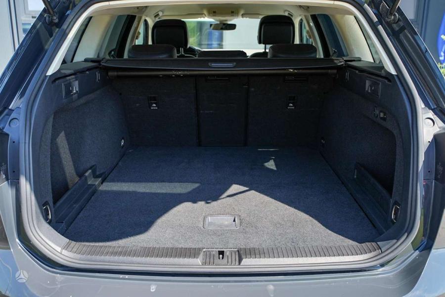 Volkswagen Passat 2016 in Kaunas, with an engine capacity of 1.97 L and mileage of 234 thousand km for 11950 €, photo 14 on AUTOMOTO.COM.LV