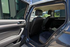 Volkswagen Passat 2016 in Kaunas, with an engine capacity of 1.97 L and mileage of 234 thousand km for 11950 €, photo 32 on AUTOMOTO.COM.LV
