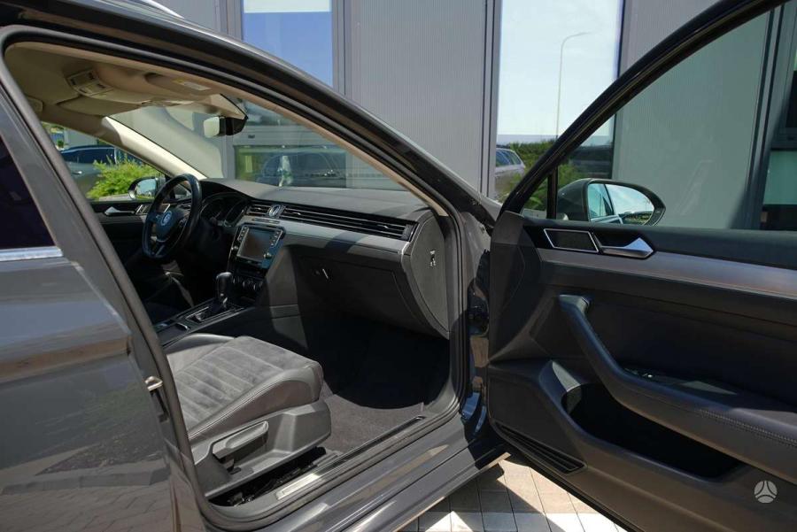 Volkswagen Passat 2016 in Kaunas, with an engine capacity of 1.97 L and mileage of 234 thousand km for 11950 €, photo 36 on AUTOMOTO.COM.LV