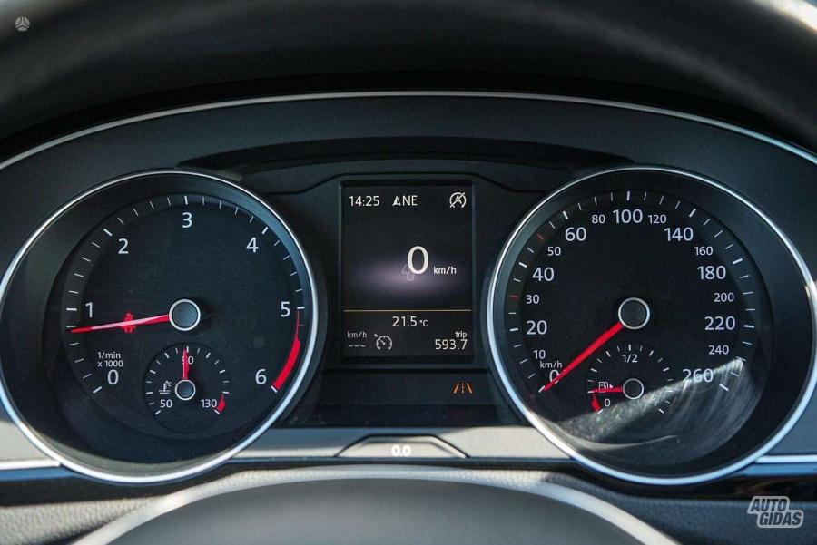 Volkswagen Passat 2016 Marijampole, ar dzinēja tilpumu 2.00 L un nobraukumu 234 tūkst. km par 11950 €, foto 26 vietnē AUTOMOTO.COM.LV