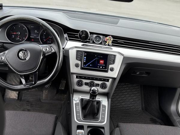 Volkswagen Passat 2016 in Tartu, with an engine capacity of 2.00 L and mileage of 323 thousand km for 8699 €, photo 7 on AUTOMOTO.COM.LV