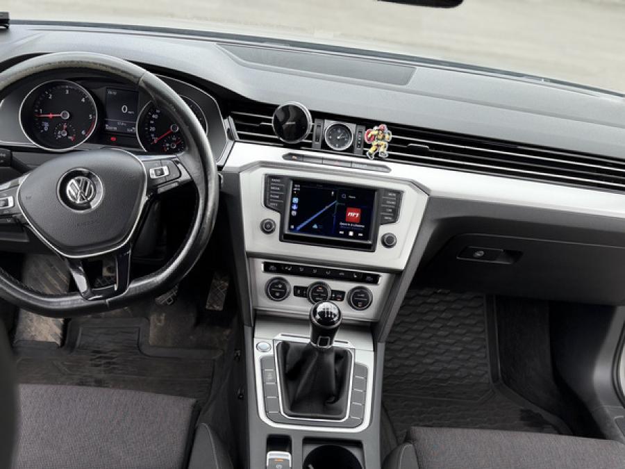 Volkswagen Passat 2016 Tartu, ar dzinēja tilpumu 2.00 L un nobraukumu 323 tūkst. km par 8699 €, foto 8 vietnē AUTOMOTO.COM.LV