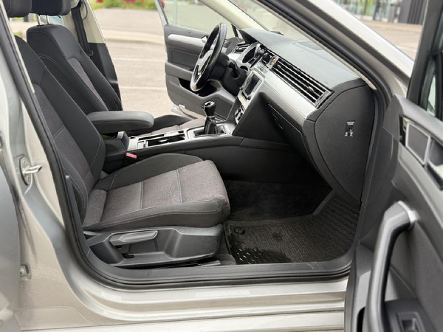 Volkswagen Passat 2016 Tartu, ar dzinēja tilpumu 2.00 L un nobraukumu 323 tūkst. km par 8699 €, foto 12 vietnē AUTOMOTO.COM.LV