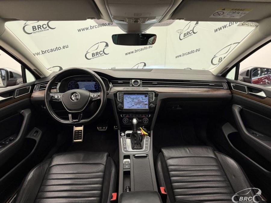 Volkswagen Passat 2016 in Vilnius, with an engine capacity of 1.97 L and mileage of 252 thousand km for 14900 €, photo 4 on AUTOMOTO.COM.LV