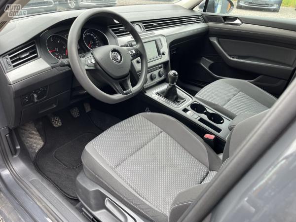 Volkswagen Passat 2016 in Kaunas, with an engine capacity of 1.60 L and mileage of 279 thousand km for 5999 €, photo 7 on AUTOMOTO.COM.LV