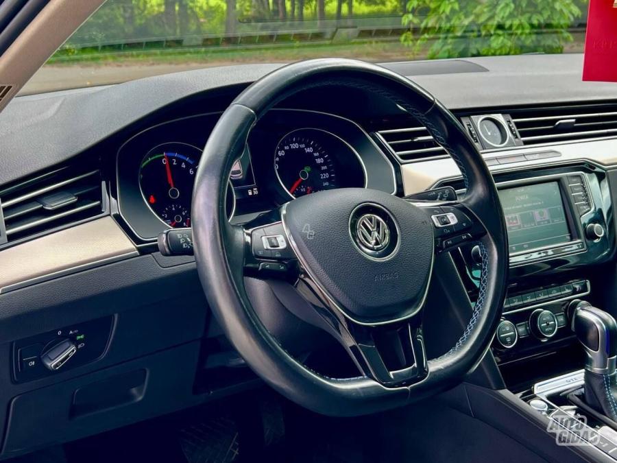 Volkswagen Passat 2016 Panevēža, ar dzinēja tilpumu 1.40 L un nobraukumu 145 tūkst. km par 9400 €, foto 12 vietnē AUTOMOTO.COM.LV