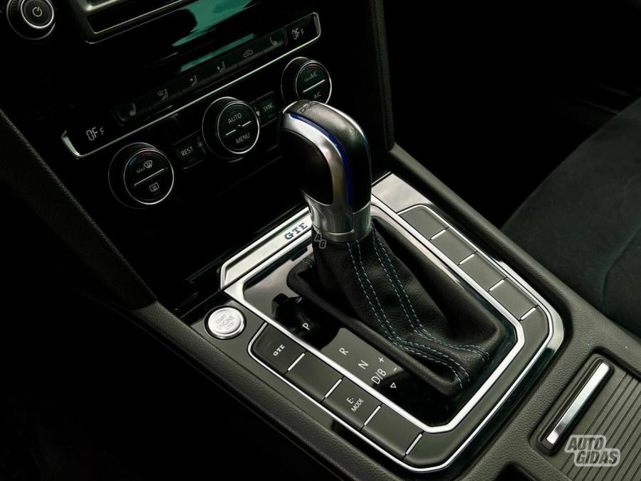 Volkswagen Passat 2016 Panevēža, ar dzinēja tilpumu 1.40 L un nobraukumu 145 tūkst. km par 9400 €, foto 13 vietnē AUTOMOTO.COM.LV