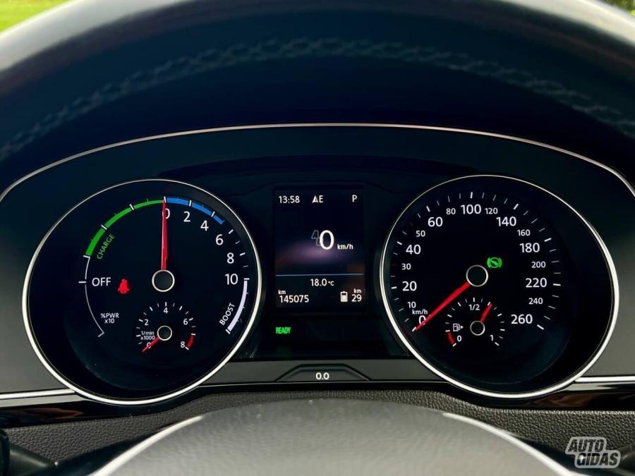 Volkswagen Passat 2016 Panevēža, ar dzinēja tilpumu 1.40 L un nobraukumu 145 tūkst. km par 9400 €, foto 15 vietnē AUTOMOTO.COM.LV