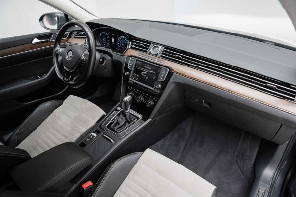 Volkswagen Passat 2016 Peetri, ar dzinēja tilpumu 1.40 L un nobraukumu 98 tūkst. km par 14950 €, foto 11 vietnē AUTOMOTO.COM.LV
