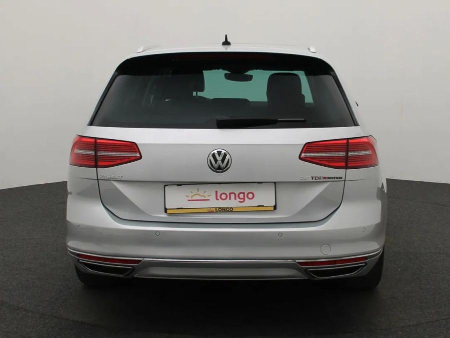 Volkswagen Passat 2017 Viļņa, ar dzinēja tilpumu 2.00 L un nobraukumu 267 tūkst. km par 12899 €, foto 6 vietnē AUTOMOTO.COM.LV