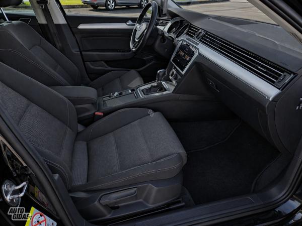 Volkswagen Passat 2017 in Panevezys, with an engine capacity of 1.60 L and mileage of 240 thousand km for 9950 €, photo 8 on AUTOMOTO.COM.LV